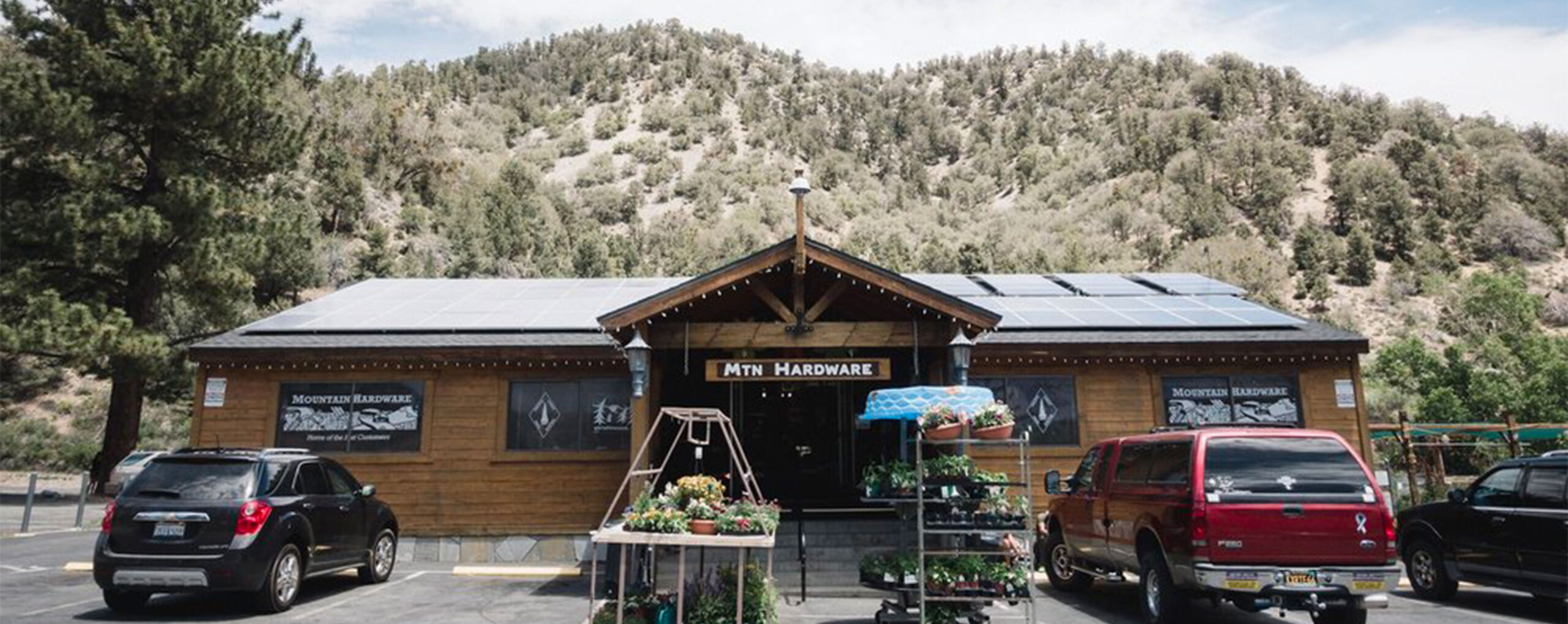 Your Local Retail Shop: Mountain Hardware - The Link - Gear Reviews